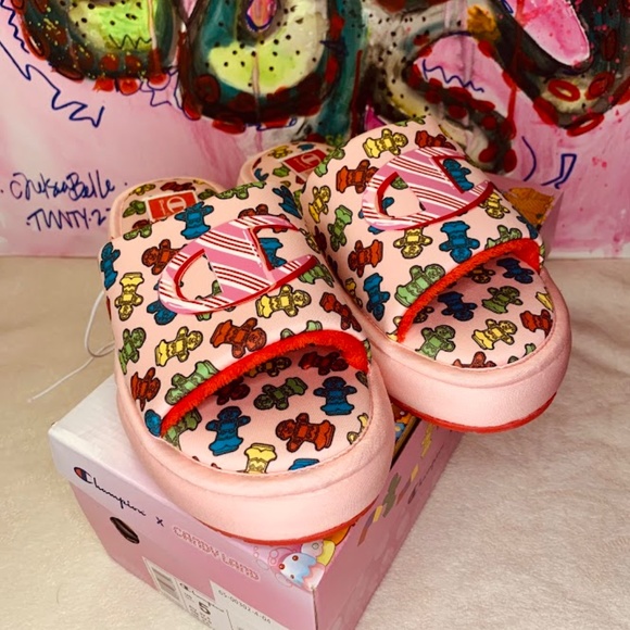 Champion | Shoes | Champion X Candy Land Plush Slide Us Youth Size 5 ...